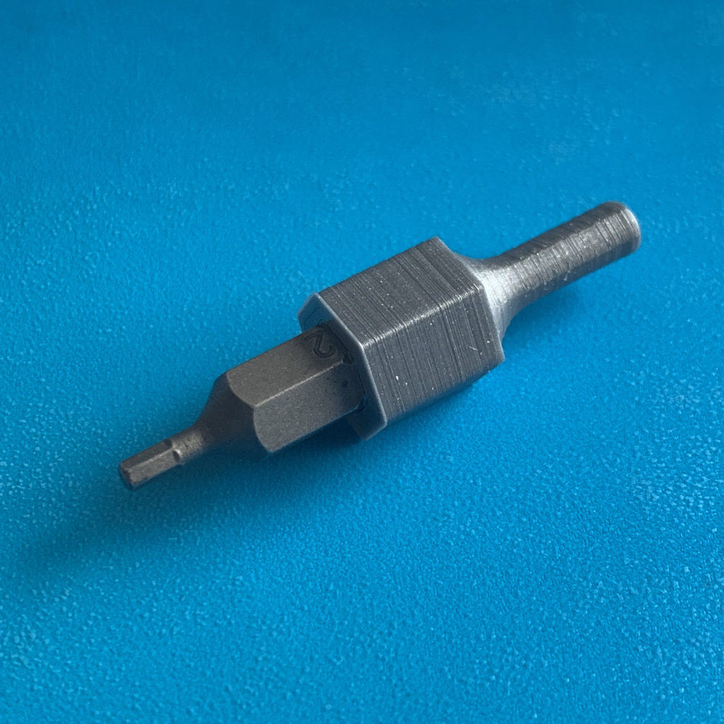 Hex Bit Adapter 4mm to 6mm with a magnet slot – Chodyra & Co IT Solutions